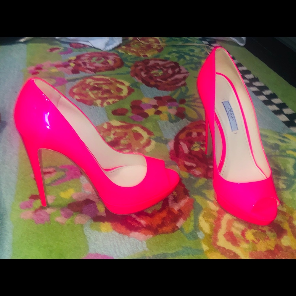 Hot Pink Barbie Peep Toe Patent Prada Heels 38 - Gem
